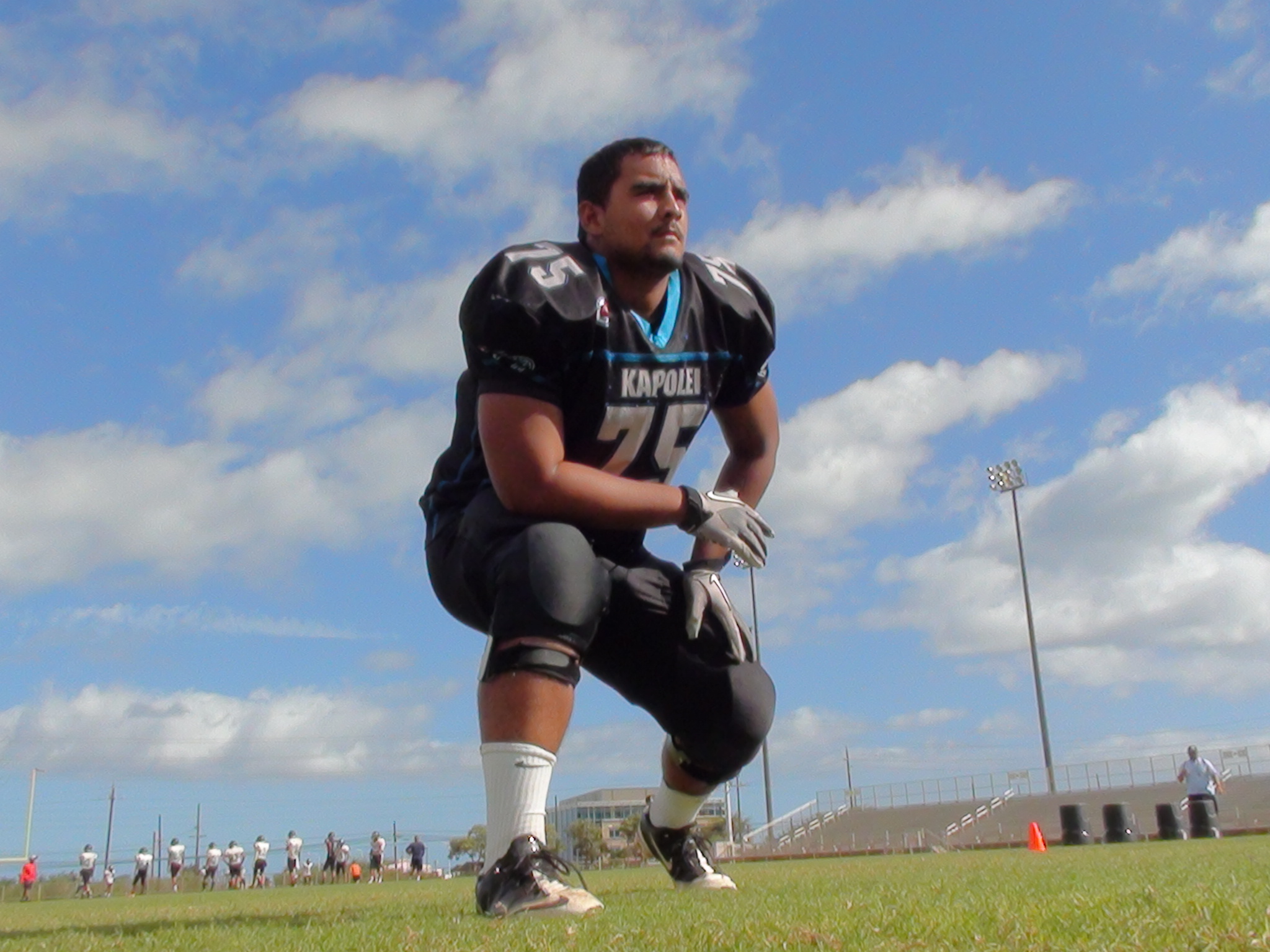 Poi Report: Kapolei’s Kapoi commits to Wisconsin – Hawaii Prep World