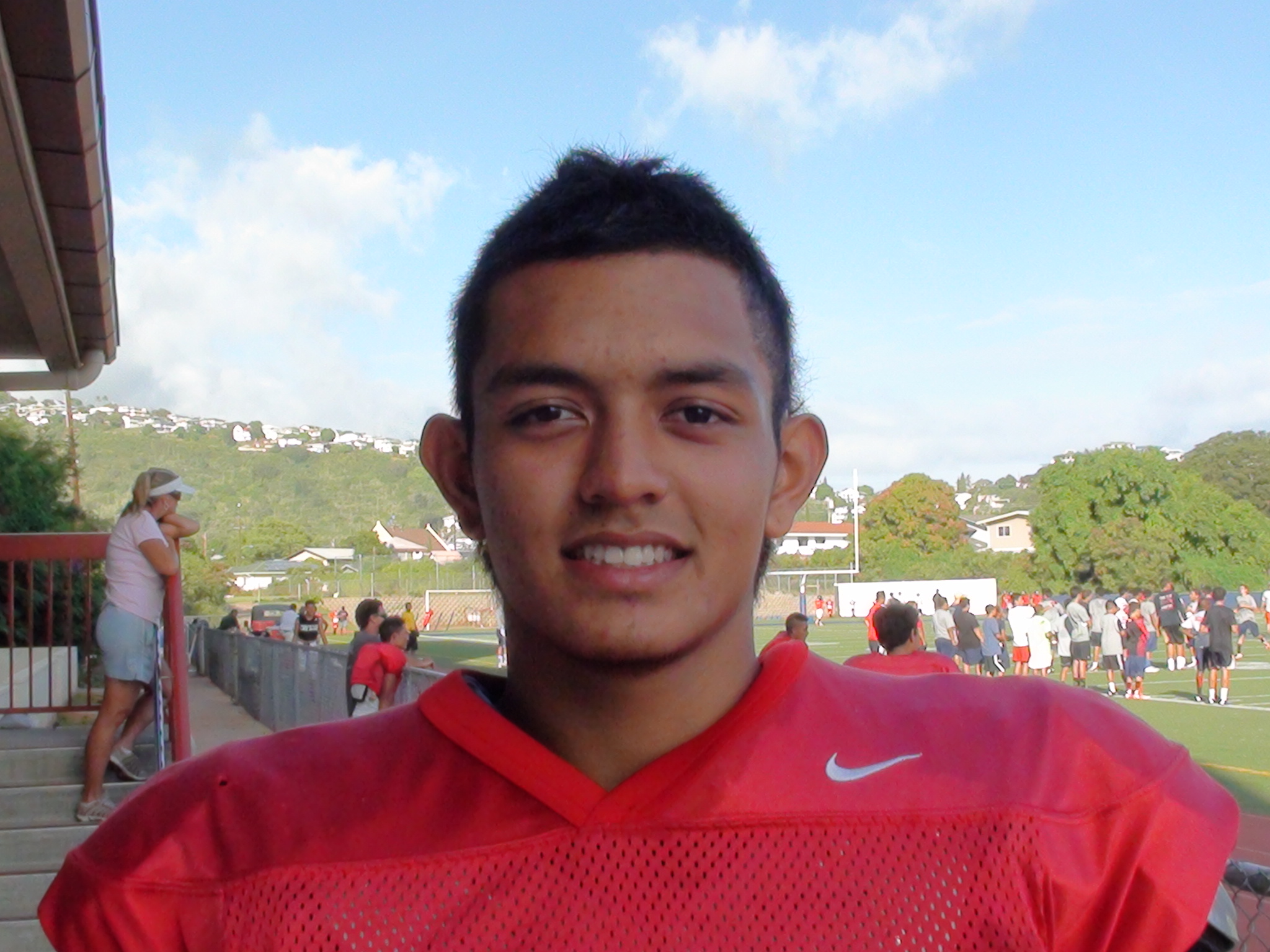 Players all smiles as Lee Bros. grind away – Hawaii Prep World